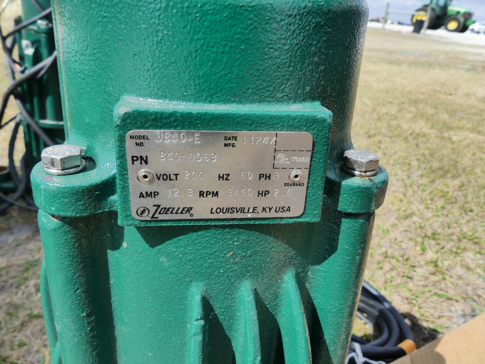 #2465C - Zoeller Commercial Grinder Septic Pump | DeMott Auction
