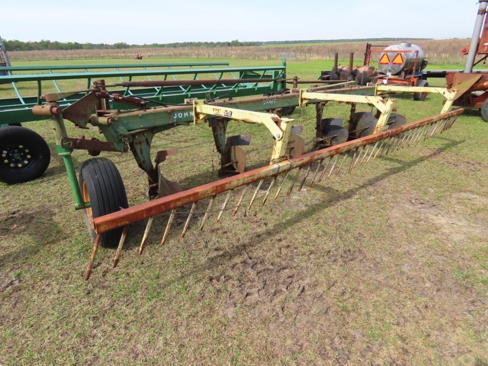 #2266F - 6 Row Bottom Plow | DeMott Auction