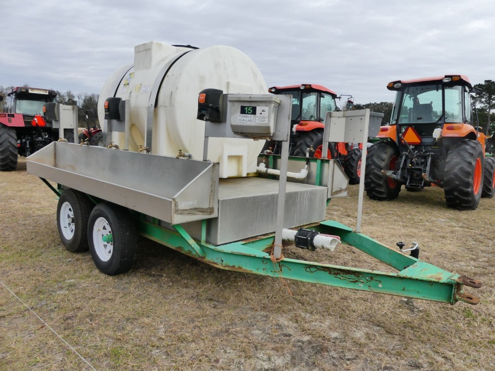 #1221A - P.t 500 Gal Field Wash Station | DeMott Auction