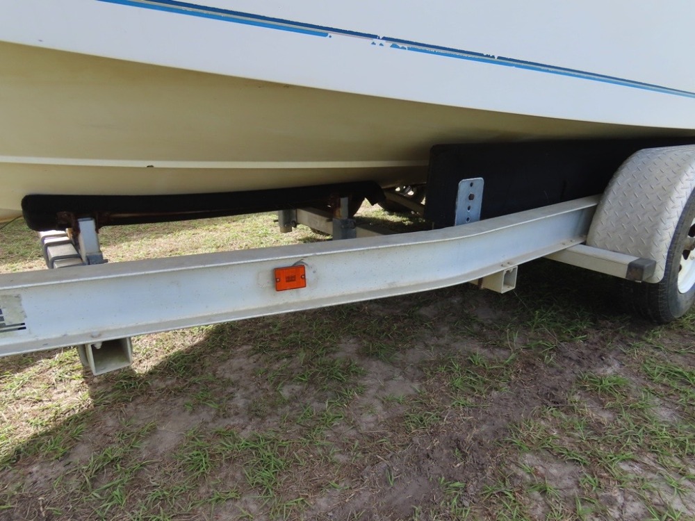 #2265H - 1995 Proline 21' Boat w/ Nextrail Trailer | DeMott Auction