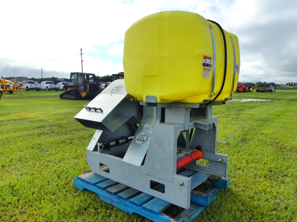 #1352 - Northern AG Sprayer | DeMott Auction