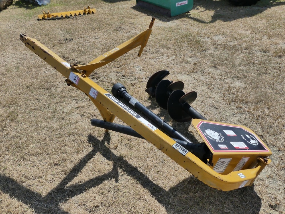 #204B - Taylor Way 3pt 12" Auger | DeMott Auction