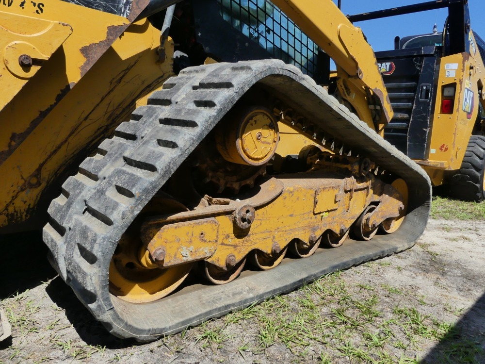 #1061A - Caterpillar 289D | DeMott Auction