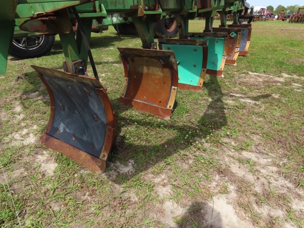 #2436 - John Deere Flip Plow | DeMott Auction
