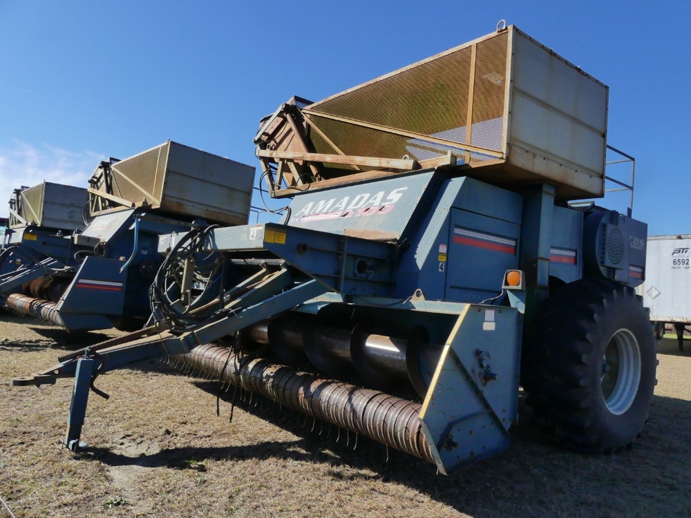 #1355 - Amadas 2100 P.T 6 Row Peanut Combine | DeMott Auction
