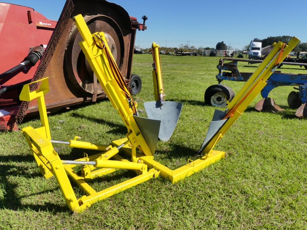 #1269A - Triple Tree Spade | DeMott Auction