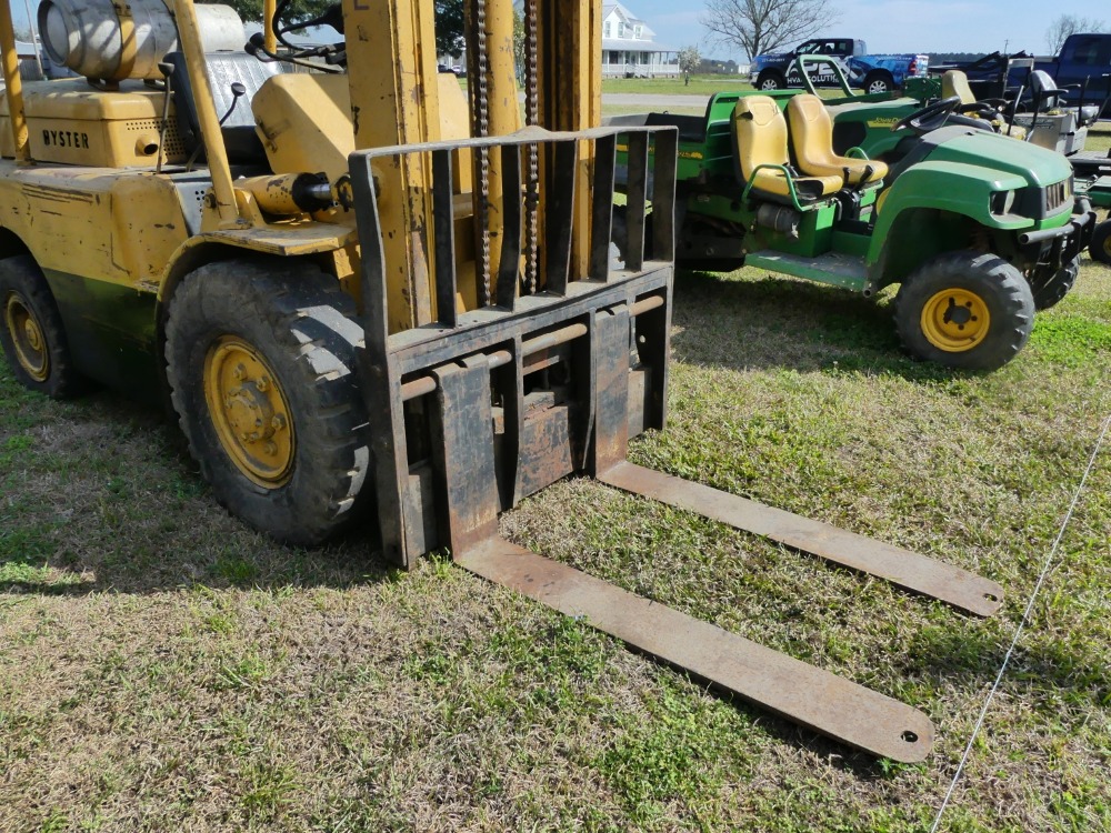 #305 - Hyster H60C Forklift | DeMott Auction